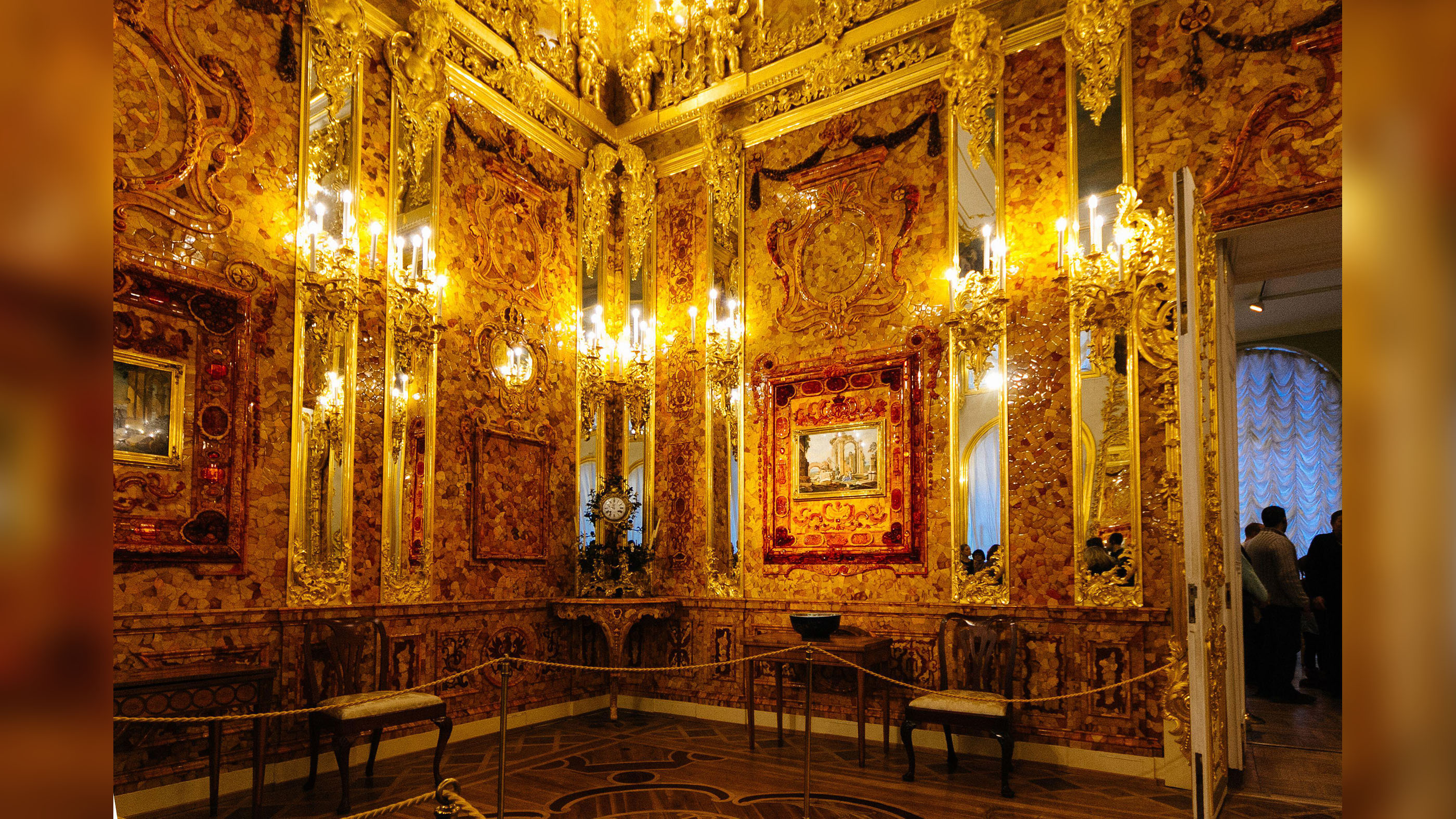 30 Of The World s Most Valuable Treasures That Are Still Missing 30 Of The World s Most Valuable Treasures That Are Still Missing