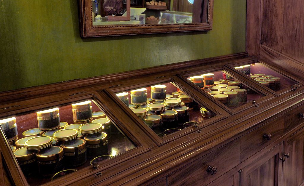 Back in stock: Giacomo Bulleri’s famous Tabaccheria relaunches in Milan ...