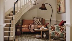 Why prof cleaners have switched to electrostatic dusters | Homes and ...