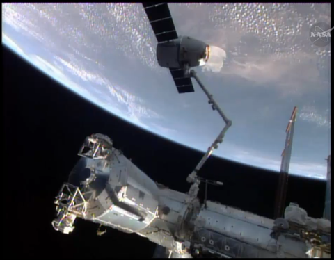 SpaceX Photos: 3rd Dragon Cargo Mission Soars to Space Station | Space