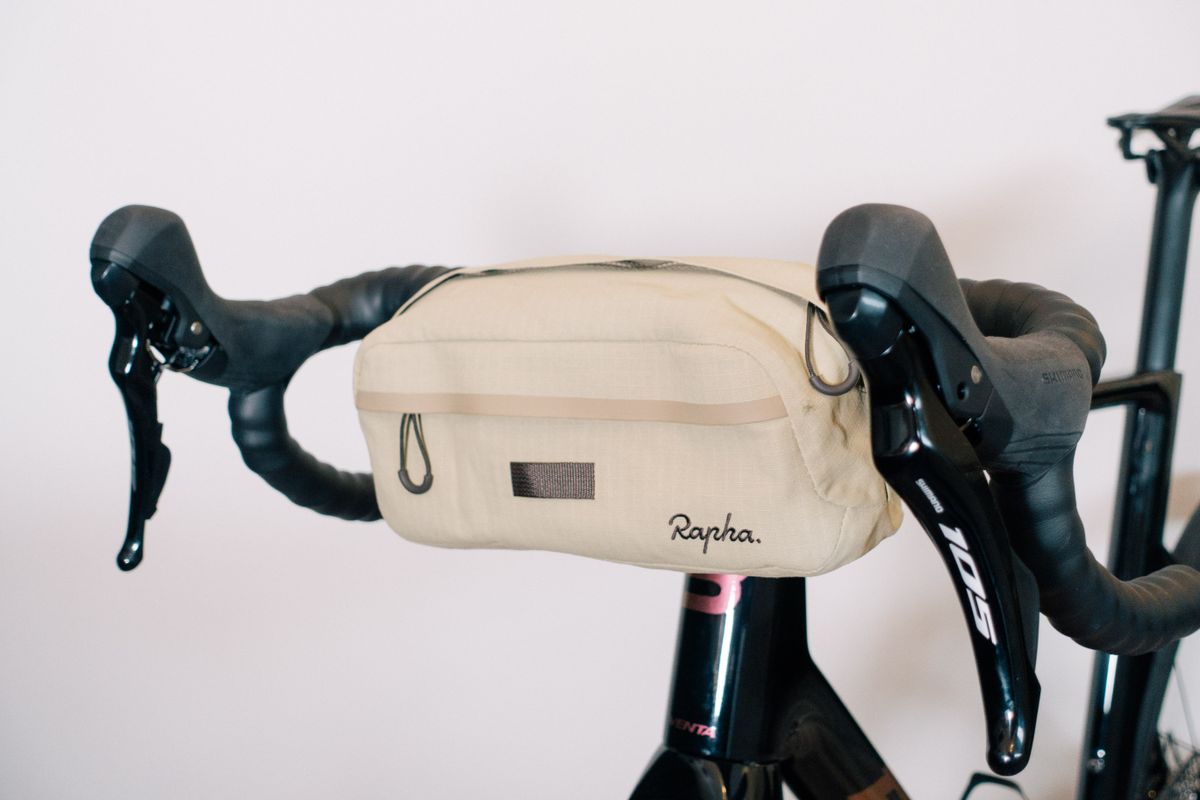 Best bike bar bags: Nine of the best options for packing your snacks ...