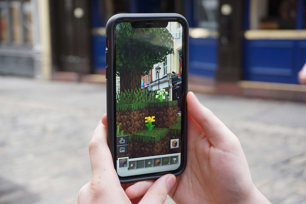 Minecraft Earth beta expands to Android phones next week | Windows Central