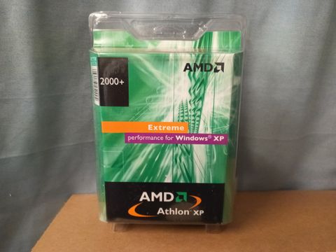 Sealed AMD Athlon XP 2000+ CPU stands the test of time — 22-year-old ...