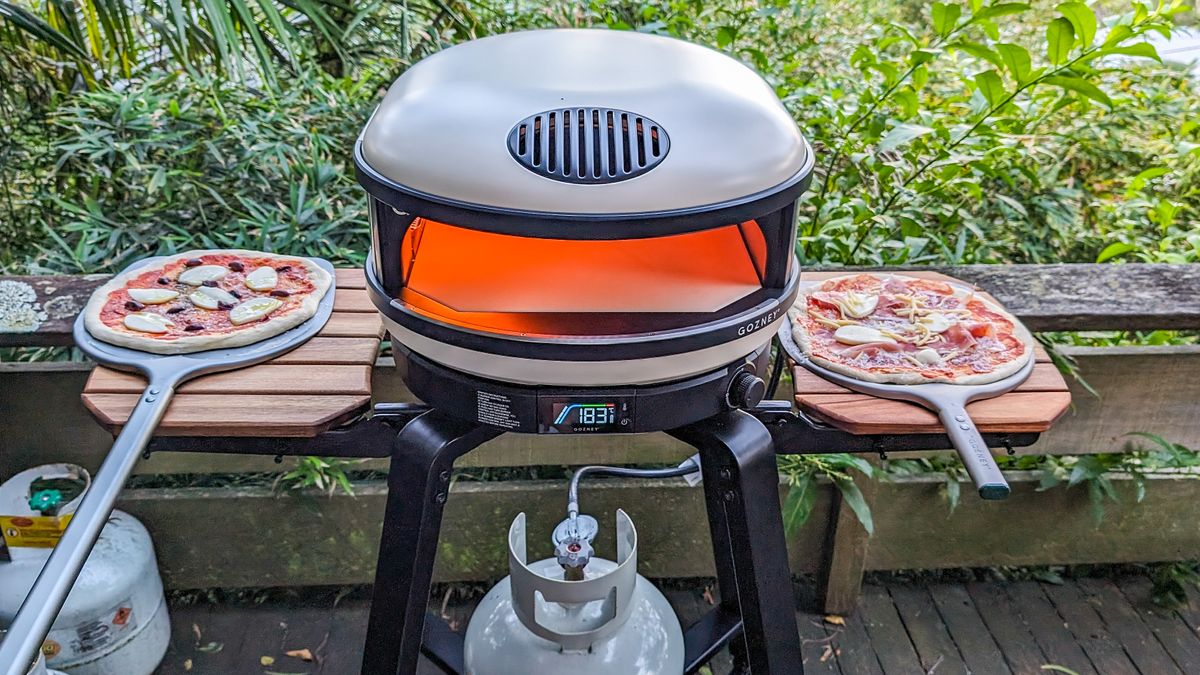 Gozney Arc XL review: this pizza oven is a crowd pleaser | TechRadar