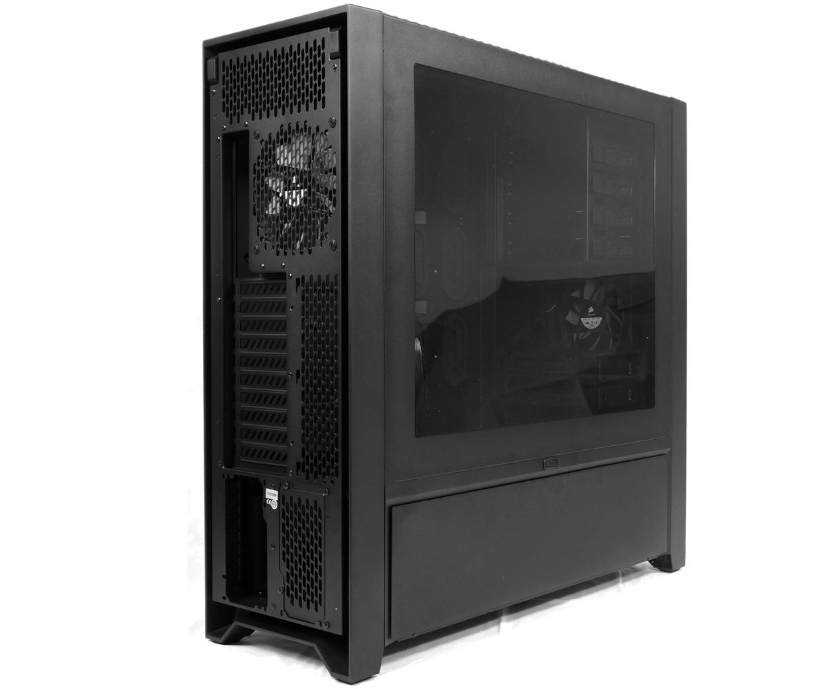 Outside Corsair's Obsidian 900D - Corsair Obsidian 900D Review: Making ...