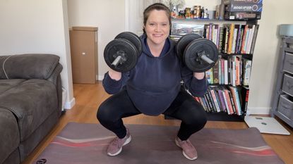Helen Mirren workout: How the star keeps fit at 76, in just 12 minutes ...