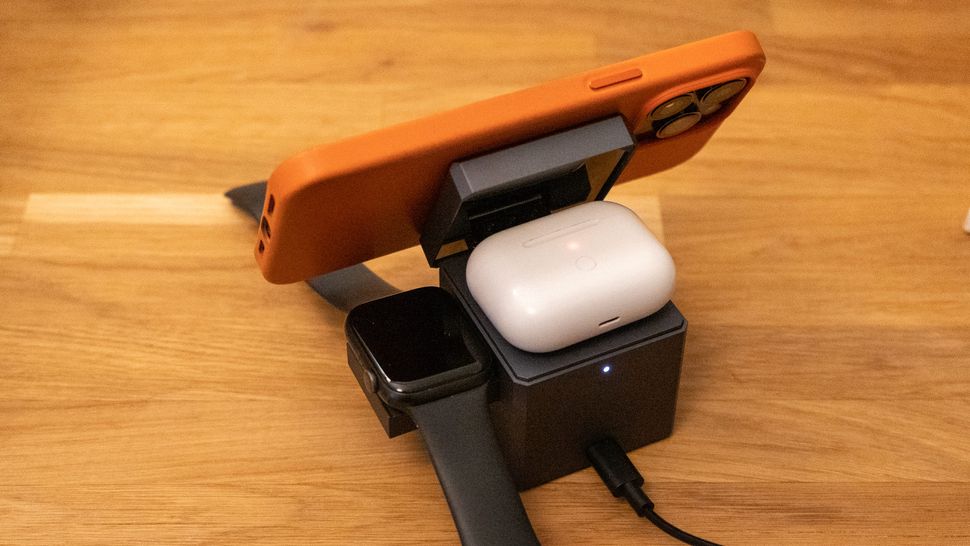 Anker 3-in-1 Cube with MagSafe review: this wireless charger is no ...