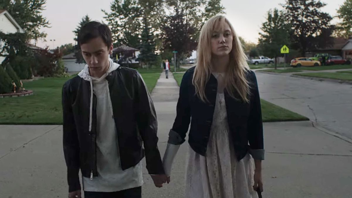 They Follow: Why The It Follows Sequel Announcement Has Me Both ...