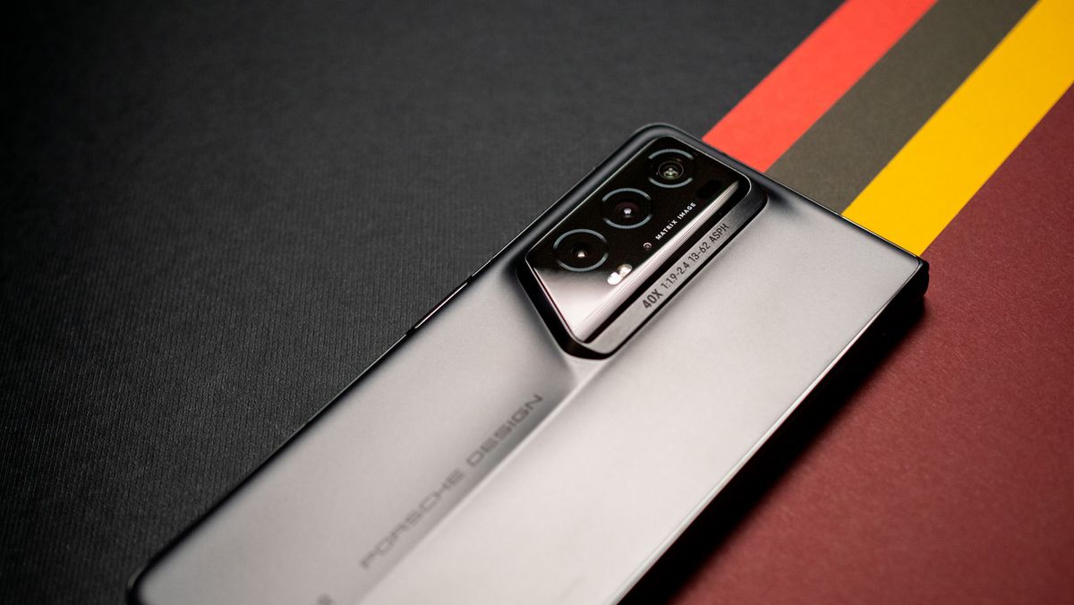 Porsche Design Honor Magic V2 RSR review: The ultra-thin foldable gets ...