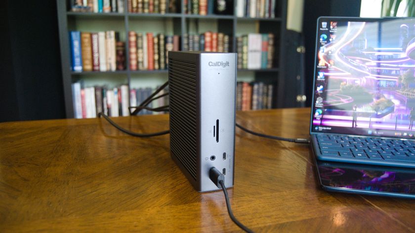 RAVPower Filehub review: A travel router that over promises and under ...