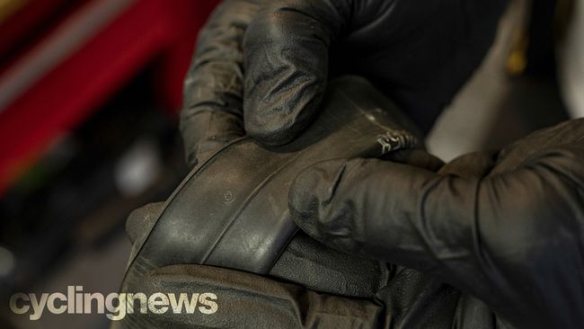 How to repair an inner tube on your bike | Cyclingnews