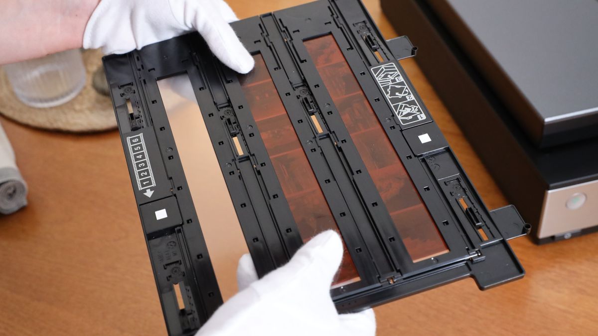 Epson Perfection V850 Pro scanner review | Digital Camera World