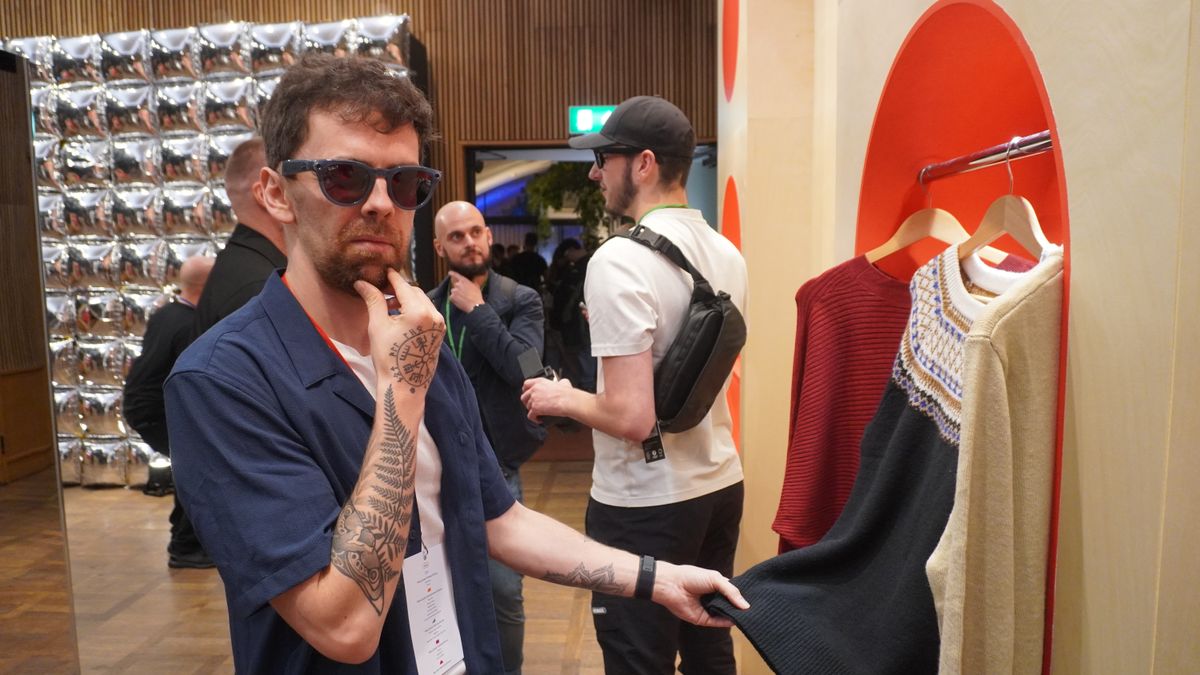 I just tried Ray-Ban Meta’s latest AI updates — my favorite smart ...