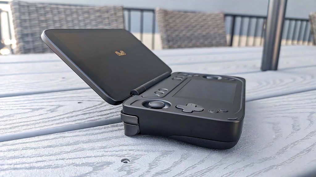 Nintendo DS-like AYANEO Flip handhelds "paused indefinitely" | Windows ...