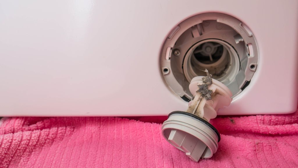 Washing machine shaking violently? Here’s how to fix it | Tom's Guide