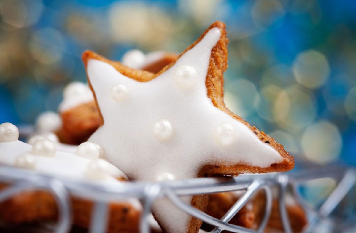 Star cookies | Baking Recipes | GoodtoKnow