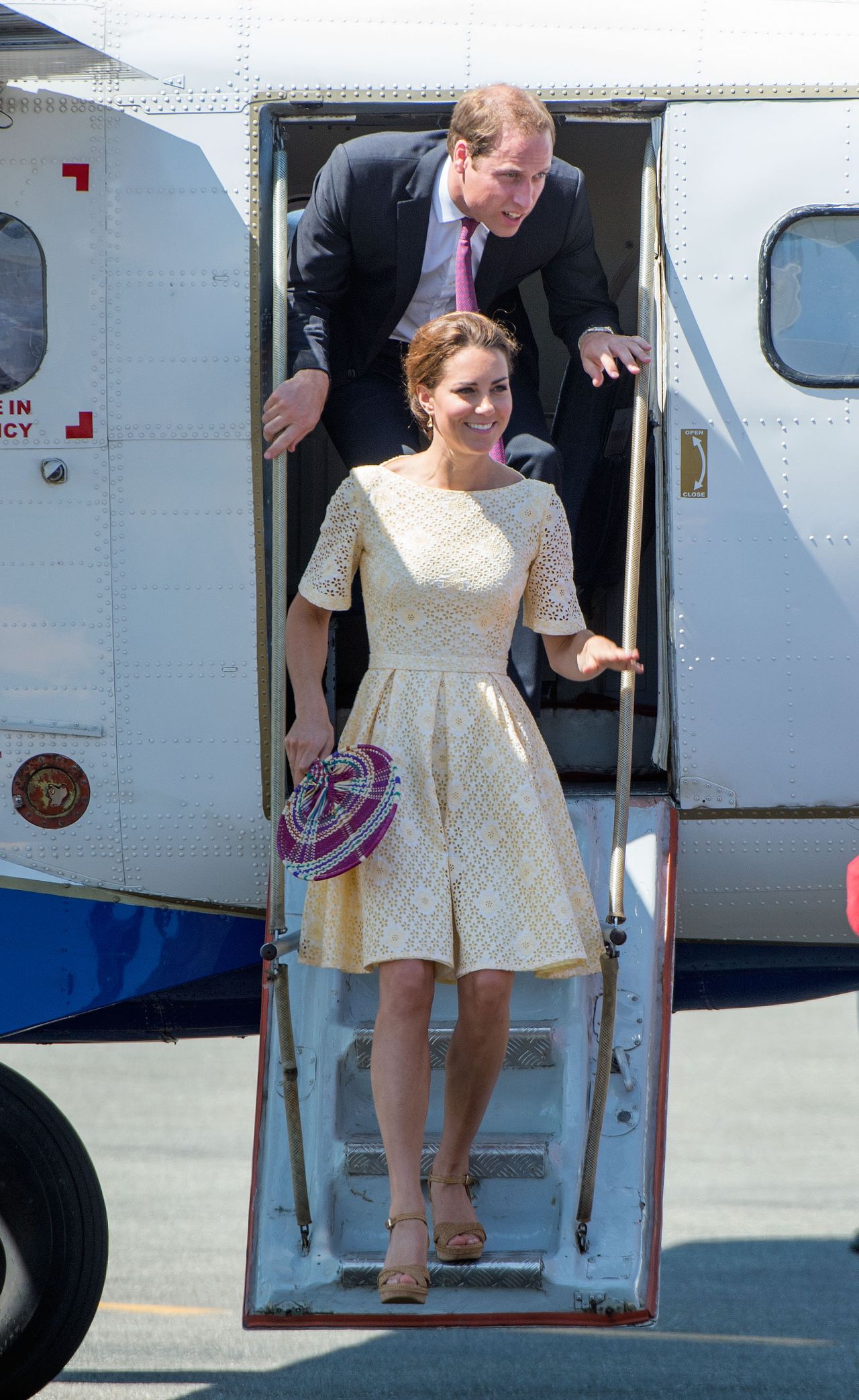 Prince William and Princess Kate Enjoy the Trappings of a VIP Suite at ...