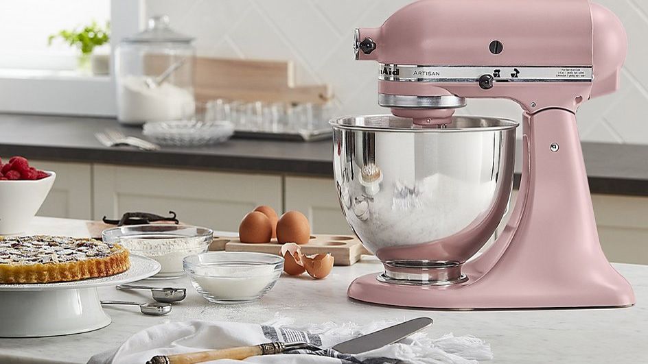 KitchenAid vs Smeg: Which stand mixer should you buy? | Tom's Guide