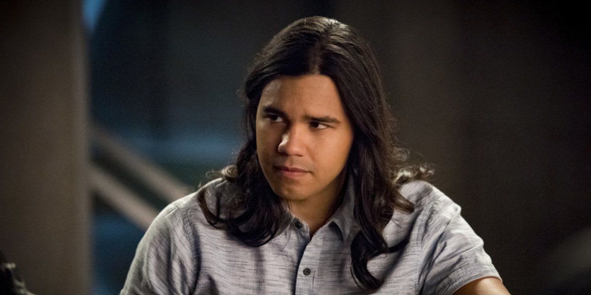 The Flash Spoilers: Is Cisco Going To Die In The Crisis On Infinite ...