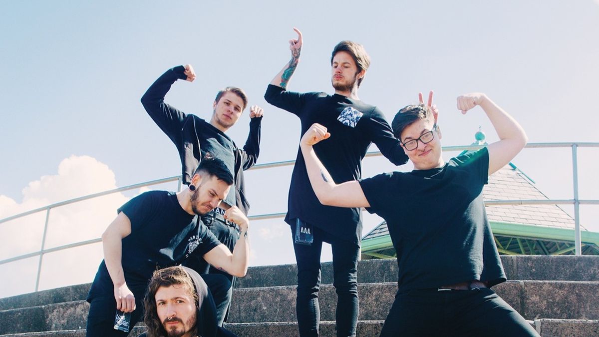 Hot New Band: Shields | Louder