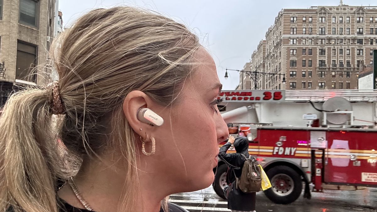 Samsung Galaxy Buds 3 Pro vs. Bose QC Ultra Earbuds: Which are the ...