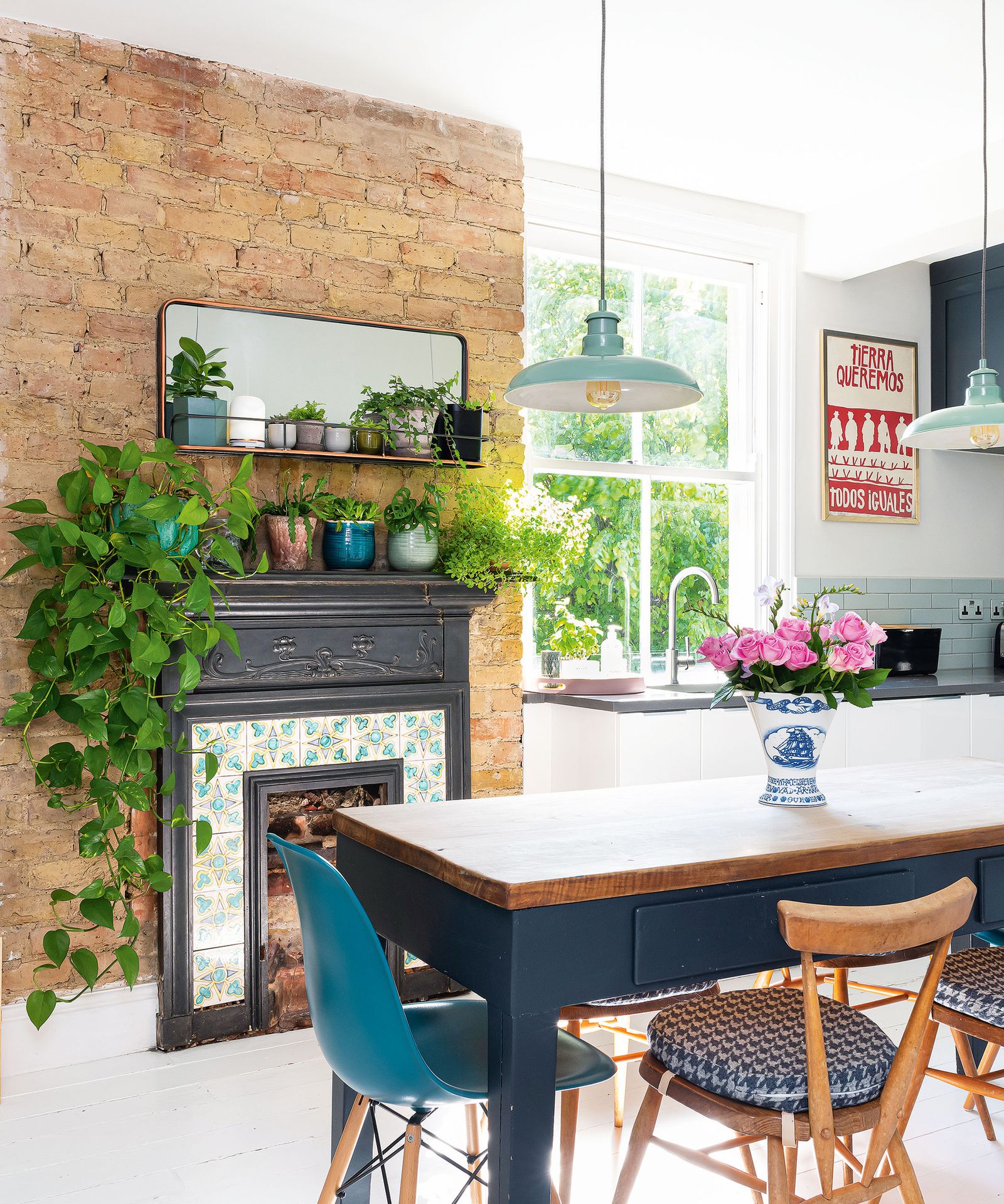 25 kitchen wall ideas to decorate the heart of your home | Ideal Home