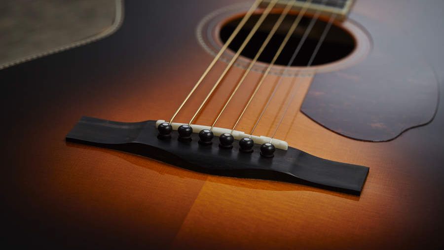 Nylon-string vs steel-string acoustic guitars: what's the difference ...