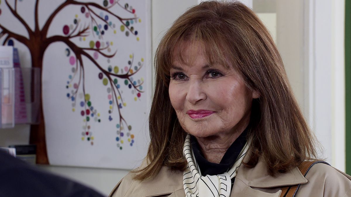 Coronation Street spoilers: Hope Stape attacks! | What to Watch