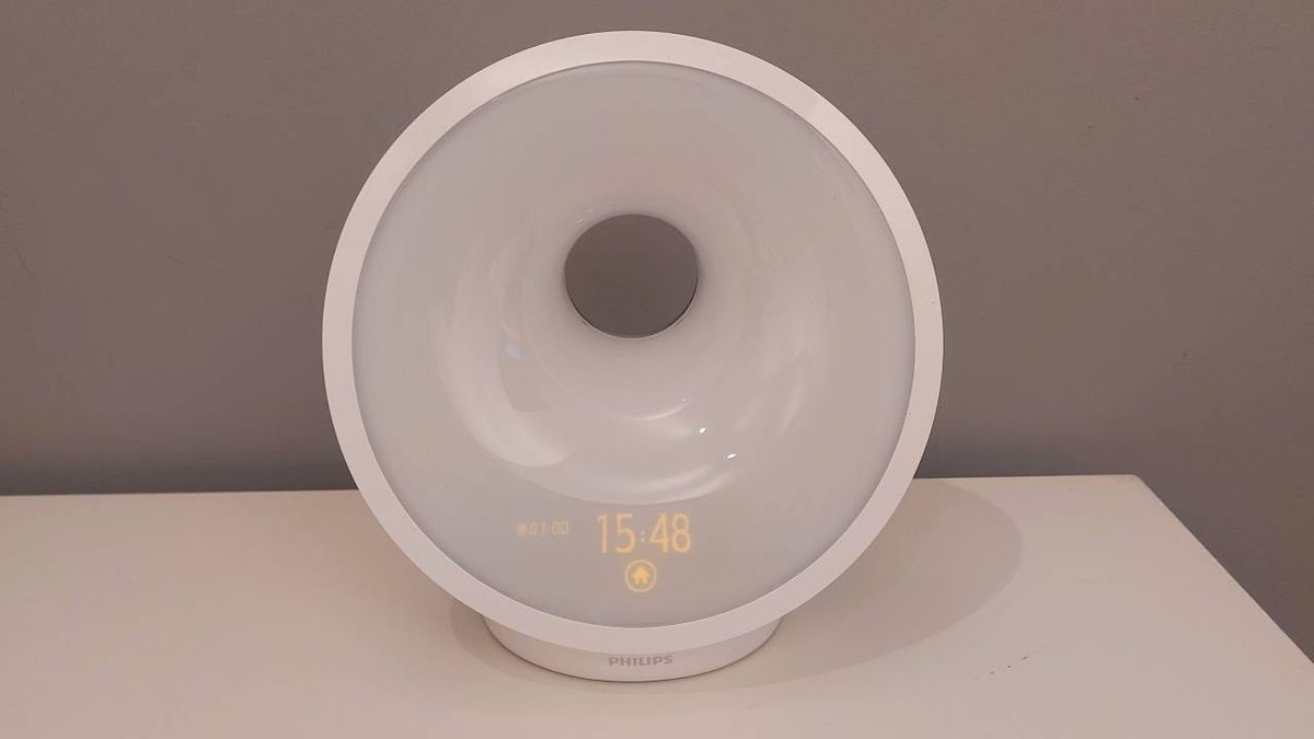 Philips SmartSleep Wake Up Light review: the most enjoyable way to wake ...