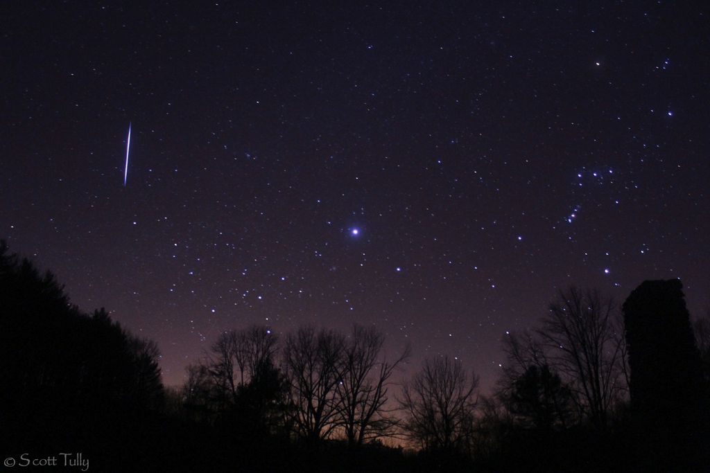 Leonid Meteor Shower Photos Captured By Stargazers | Space