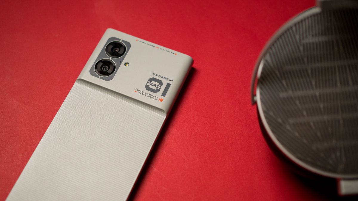 Moondrop MIAD01 review: A unique phone that's aimed at audiophiles ...