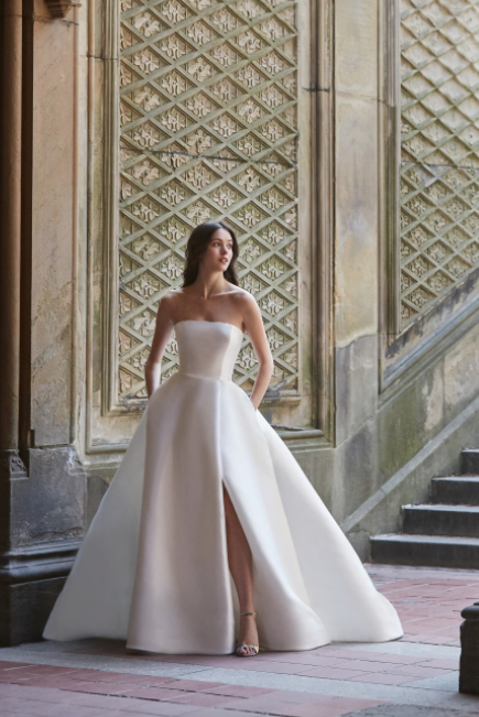 These Spring 2020 Wedding Dresses Are Beyond Dreamy | Marie Claire
