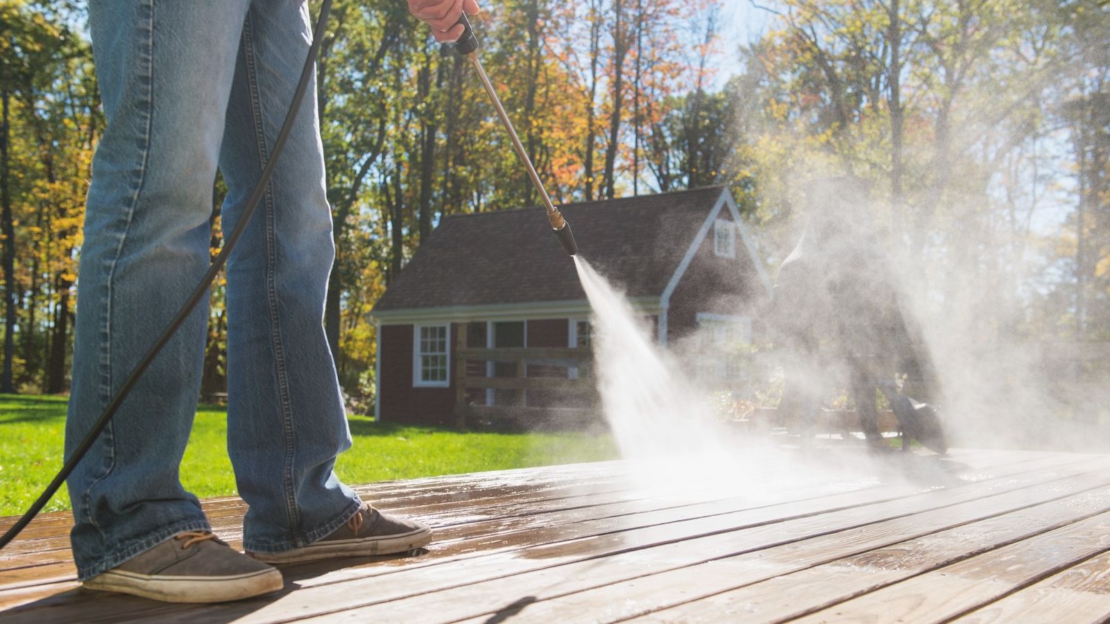 How to clean decking with or without a pressure washer | Woman & Home