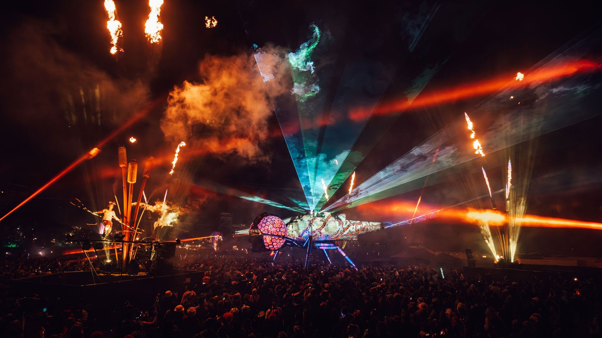Glastonbury 2024: The story behind Arcadia's new Dragonfly stage ...