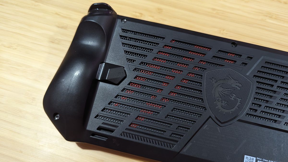 Asus ROG Ally X vs MSI Claw 8 AI Plus: Can MSI finally pull ahead ...