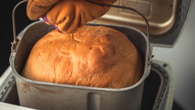 8 bread maker mistakes you never knew you were making | Tom's Guide