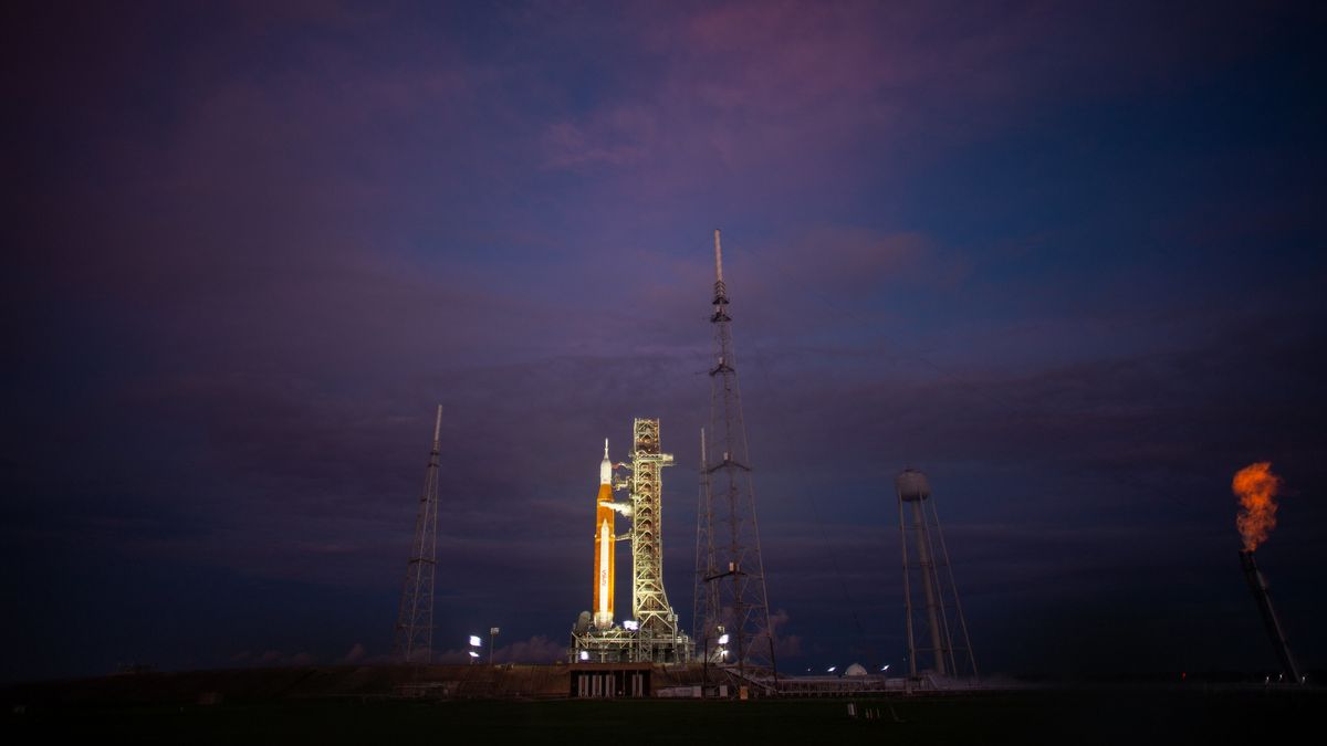 Artemis 1 moon rocket spectacular in these amazing photos | Space