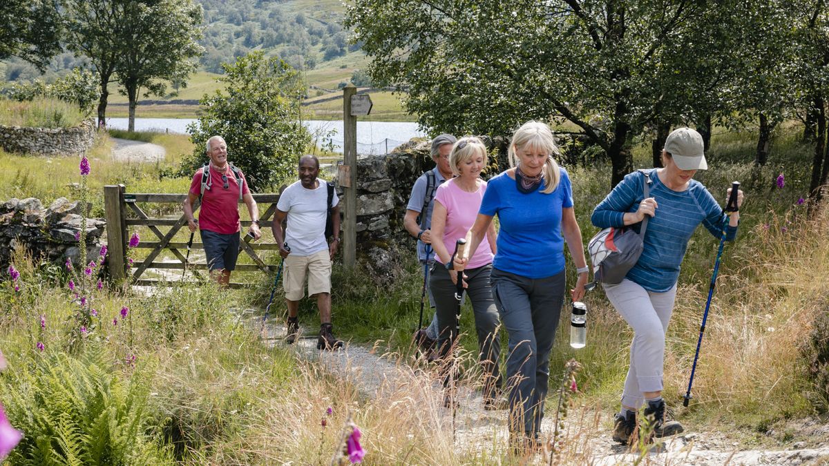 Hiking etiquette: do's and don'ts in hiking | Advnture