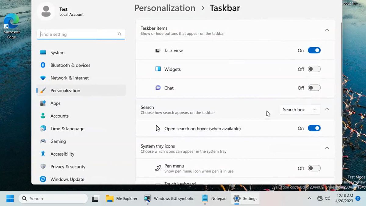 Microsoft brings back Taskbar app ungrouping on Windows 11, but with a ...