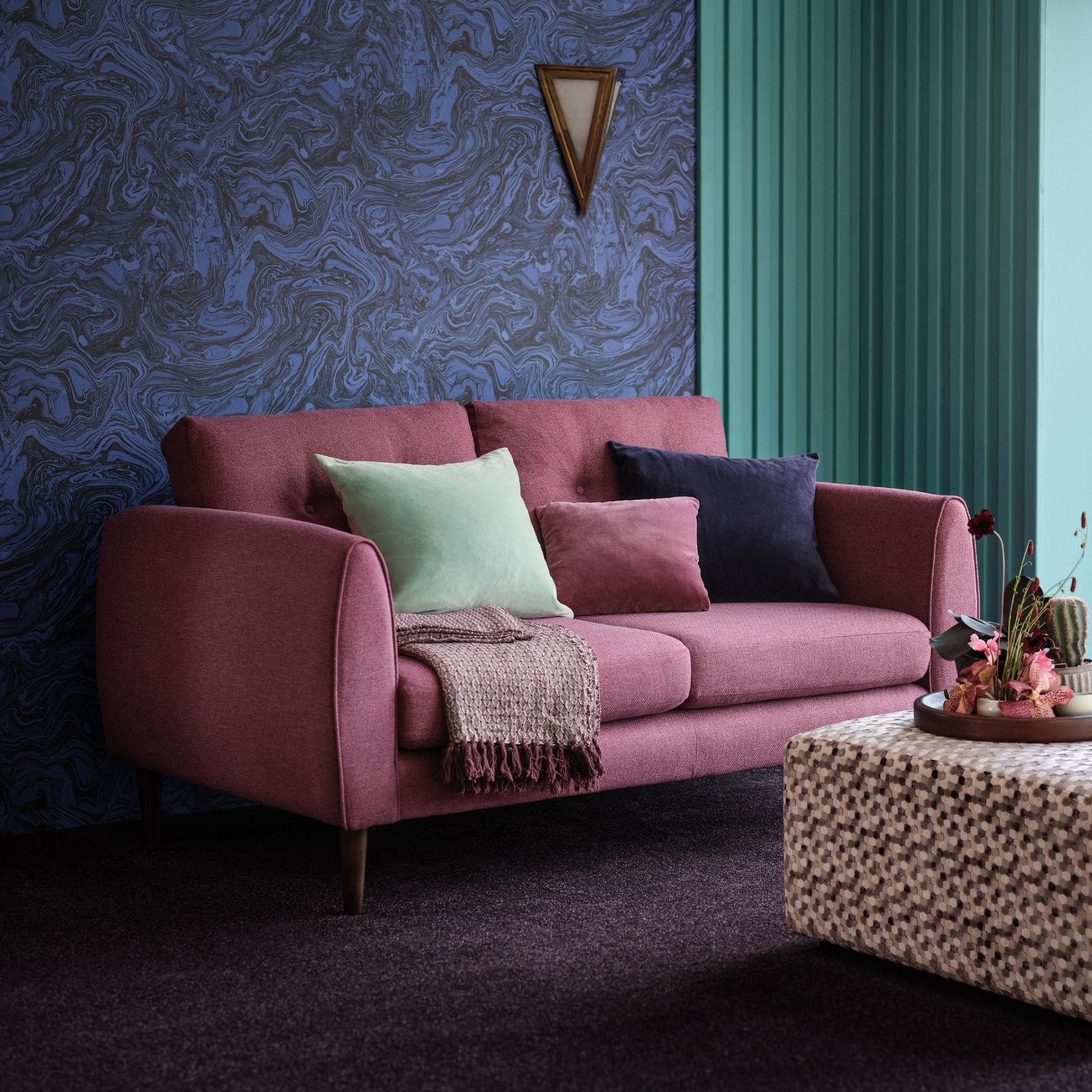 Damson room ideas - the stand-out autumn colour trend | Ideal Home