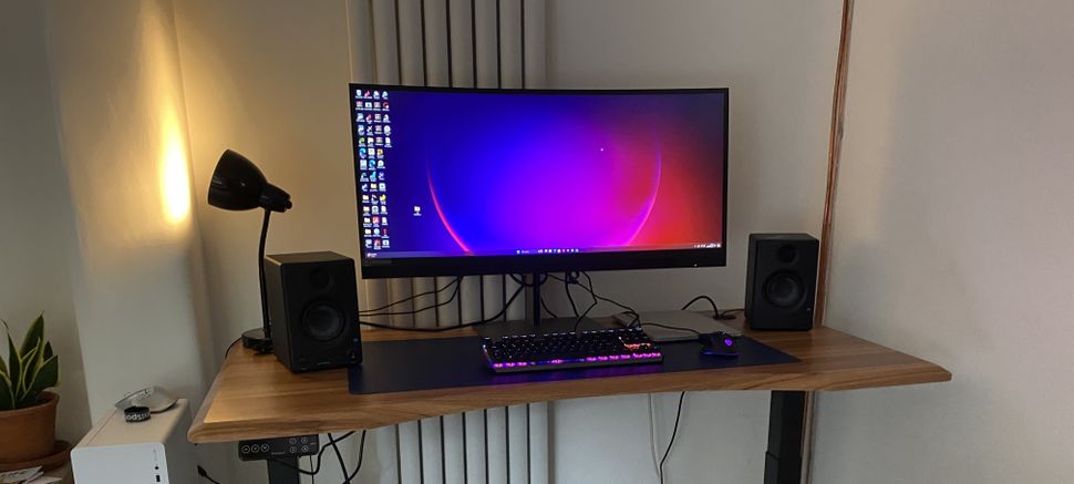 Flexispot E7 Pro Standing Desk review: a winning ergonomic formula for ...