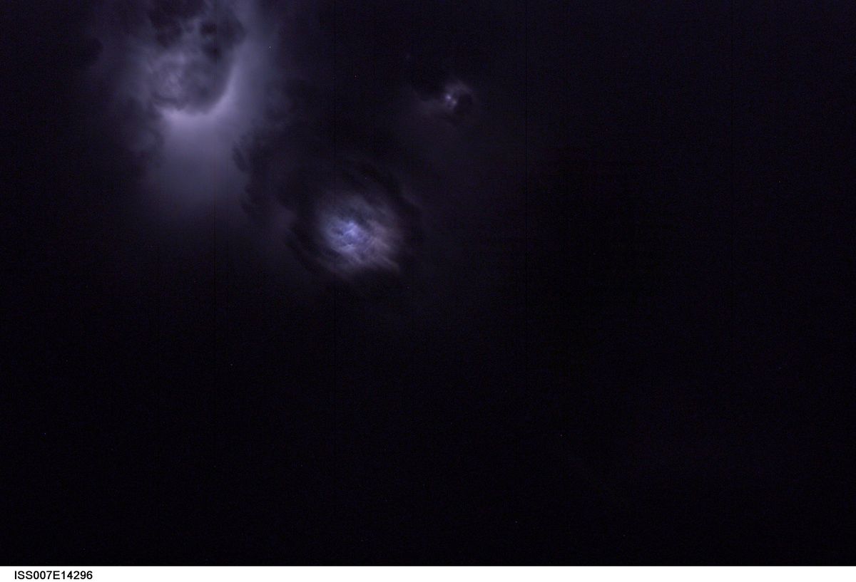 Photos: Earth's Lightning Seen from Space | Space