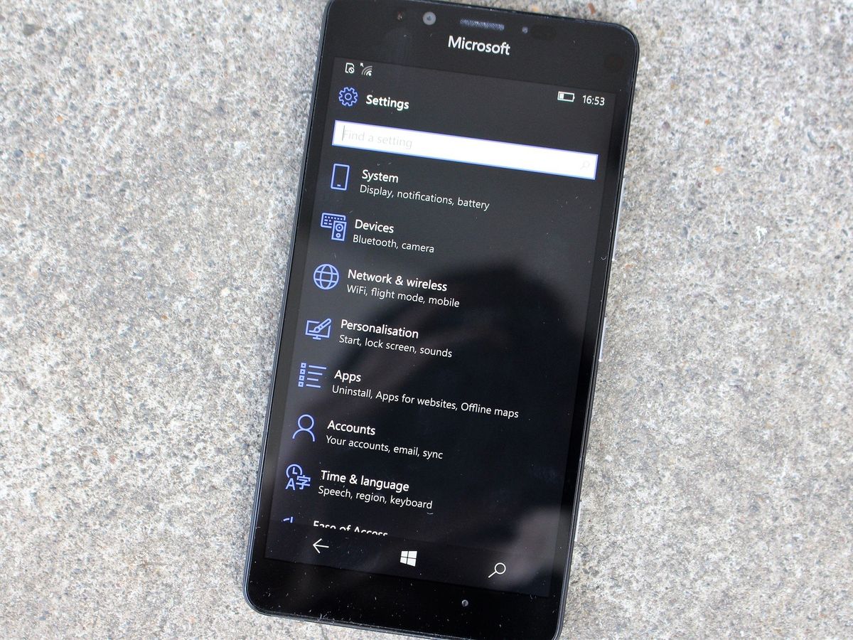 Windows 10 Mobile Creators Update review: Disappointing but still worth ...