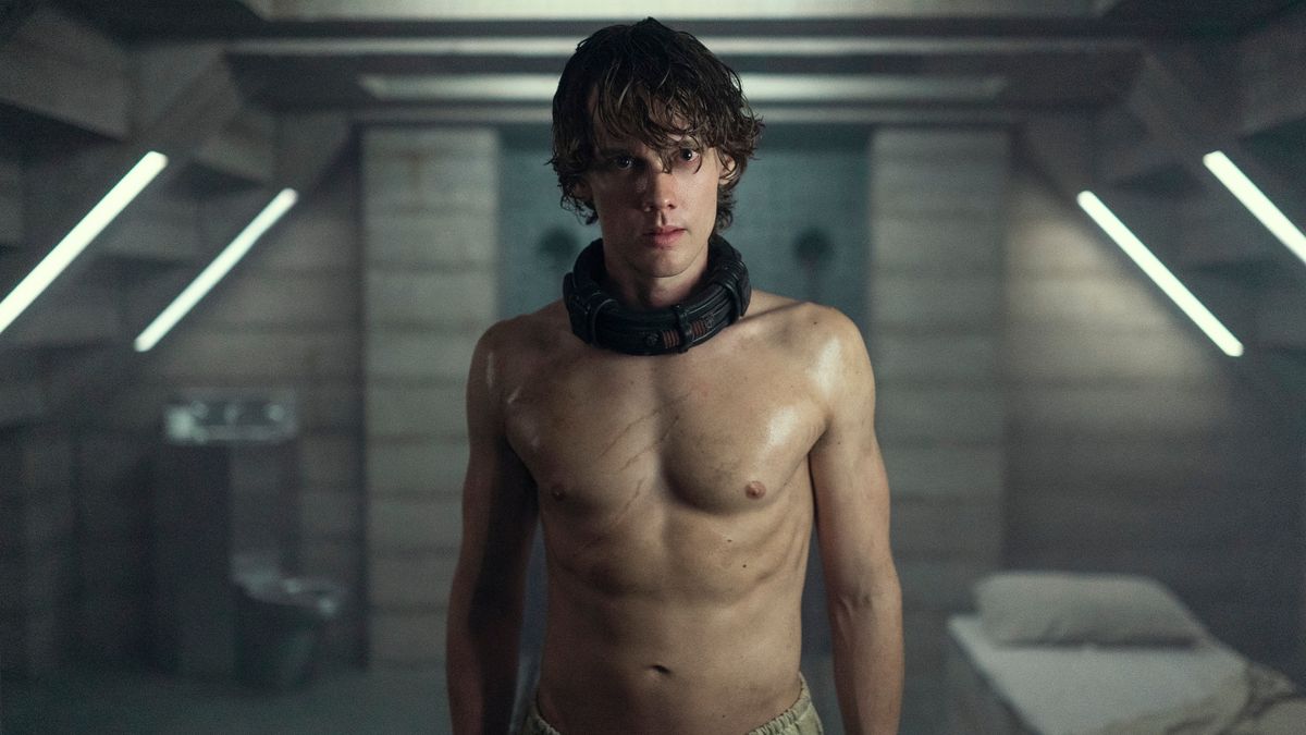 Wednesday season 2 episode 2 recap: who is Wednesday's stalker ...