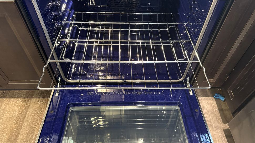 LG LSGL6337F 6.3 Cu. Ft. Smart Slide-In Gas True Convection Range ...