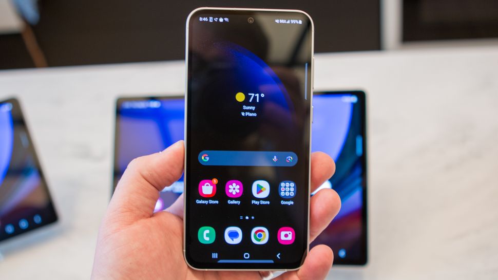 Samsung Phone app for Windows now lets you take calls on your Galaxy ...