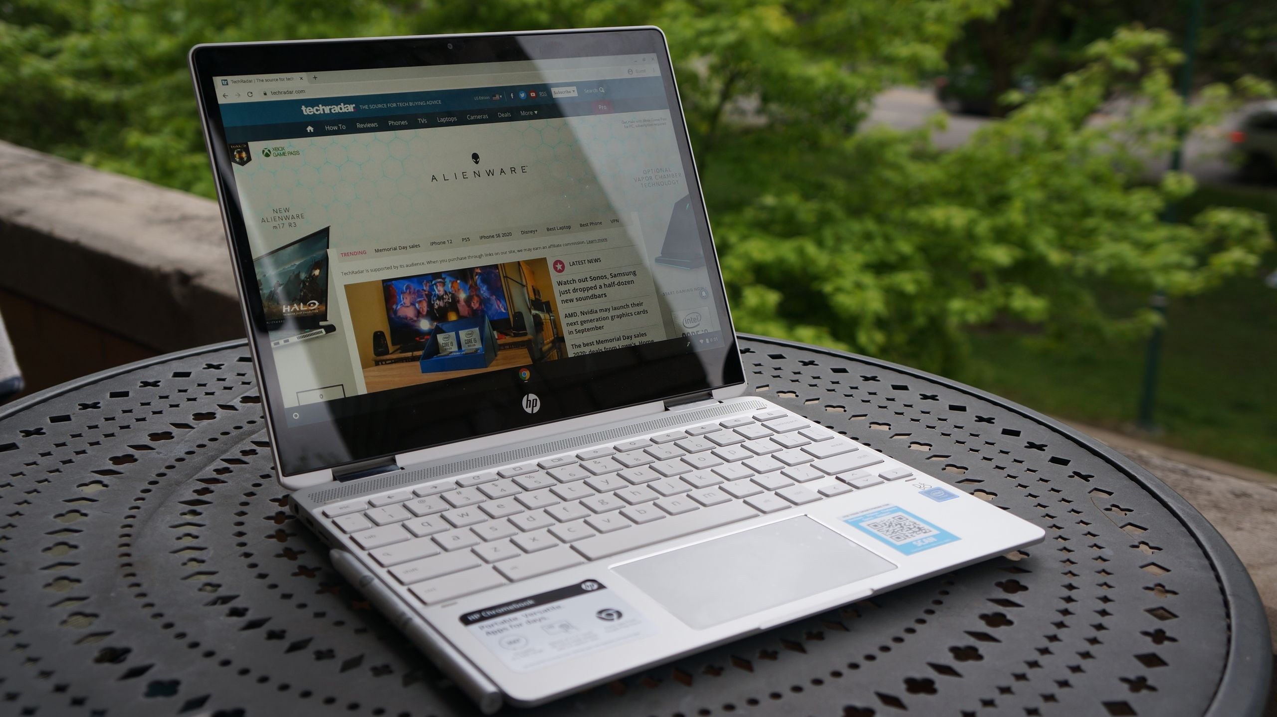 Google gives laptop users a compelling new reason to ditch Windows ...