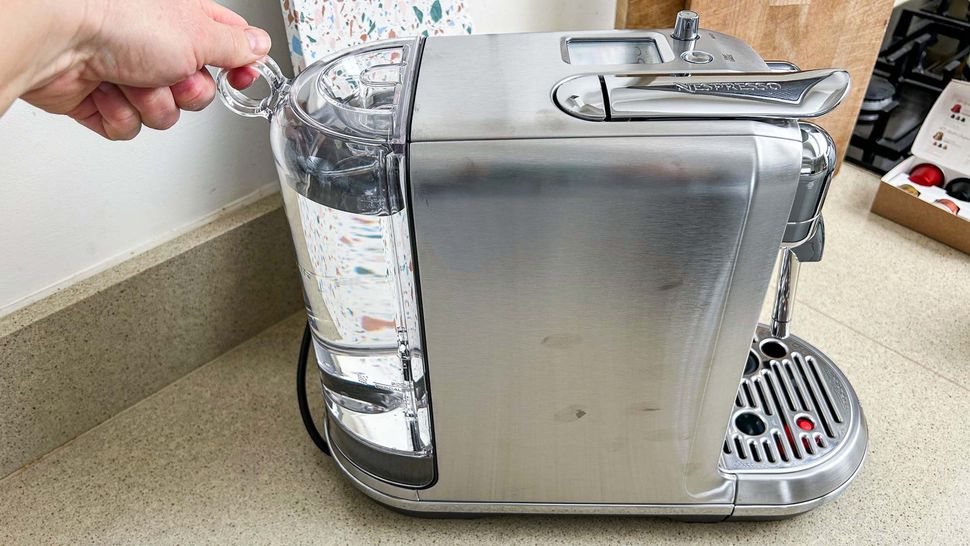 Here's why your Nespresso has a flashing red light, and what to do ...