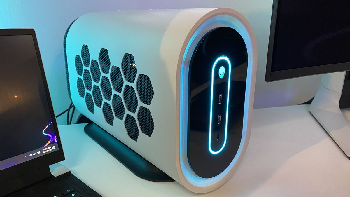 Alienware's Concept Polaris Is a Fancy, Liquid-Cooled Take on an eGPU ...