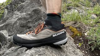 Scarpa Rapid XT review: a classic approach shoe from the Italian ...